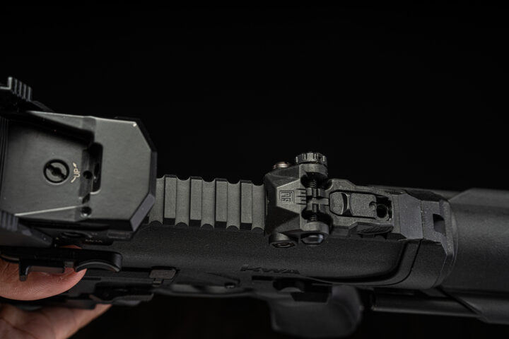 KO: Lucy 4 AEG Variable - KWA Airsoft