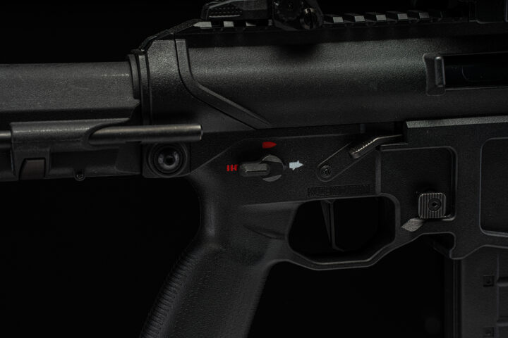 KO: Lucy 4 AEG Variable - KWA Airsoft